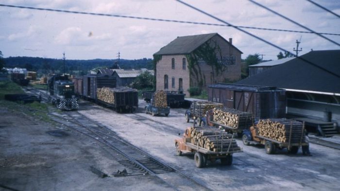History - Carr Mill Mall